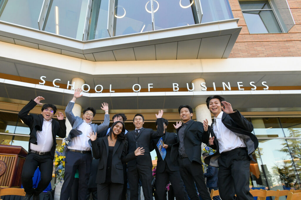 Design-Build Collaboration Empowers Future Business Leaders at UC Riverside’s New School of ...